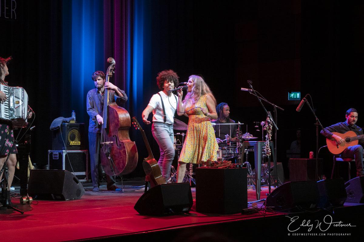 Fleurine brengt Braziliaanse zomer – jazzradar.com